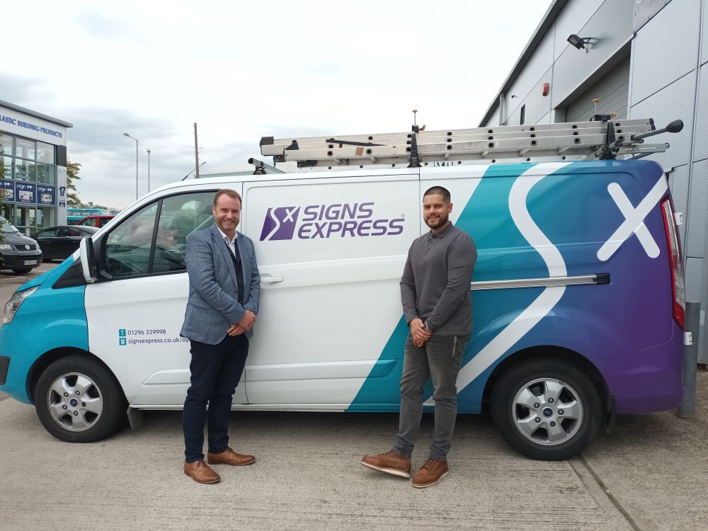 Start Your Franchise Journey - Signs Express Franchise