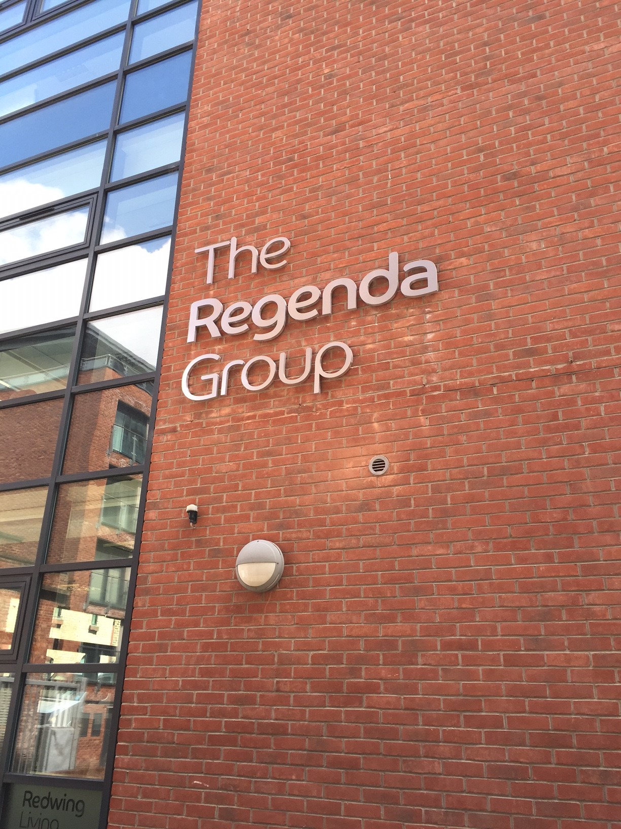 Liverpool Franchise Opportunity - Signs Express Franchise